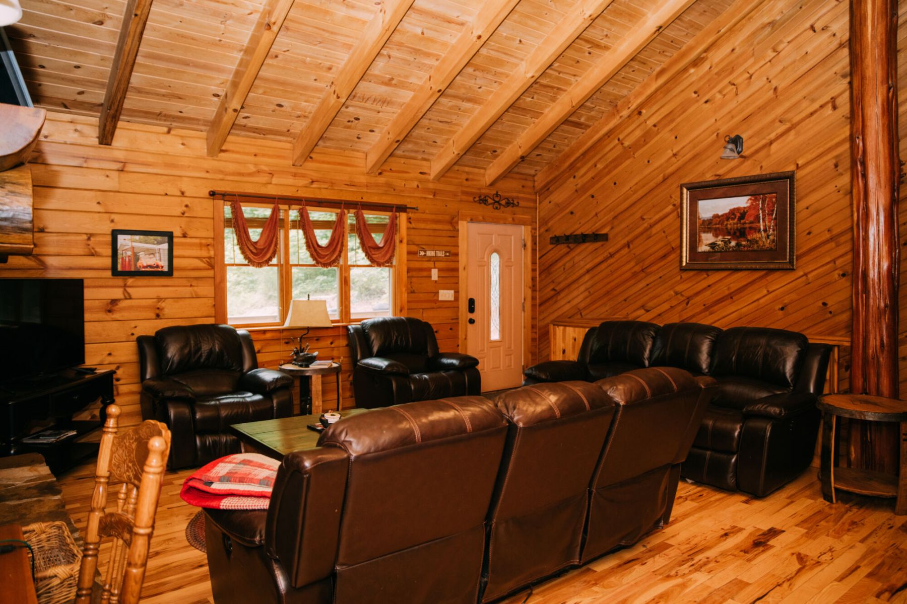 Home - Creekside Oasis